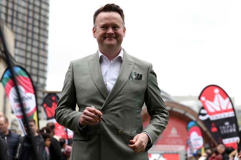 Snooker star Shaun Murphy's two divorces and escort scandal after ...