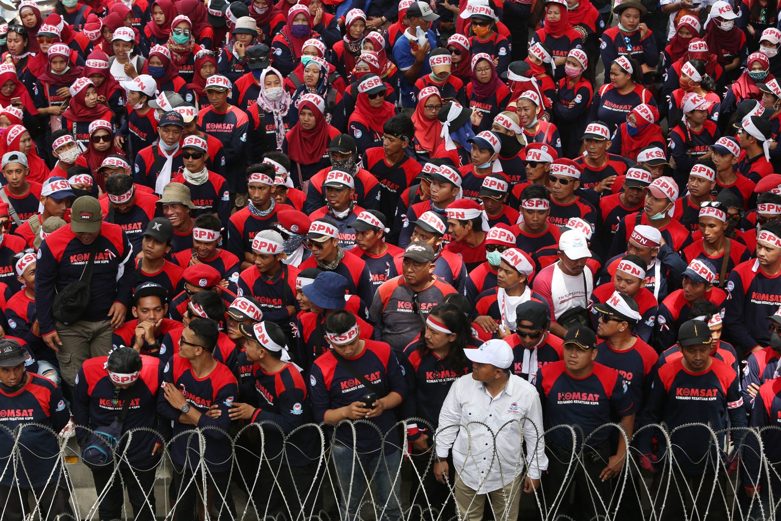 Jelang May Day, buruh minta pemerintah revisi UU ketenagakerjaan untuk ...