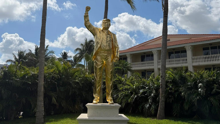 Colbert spots sneaky insult hidden on Trump’s golden statue