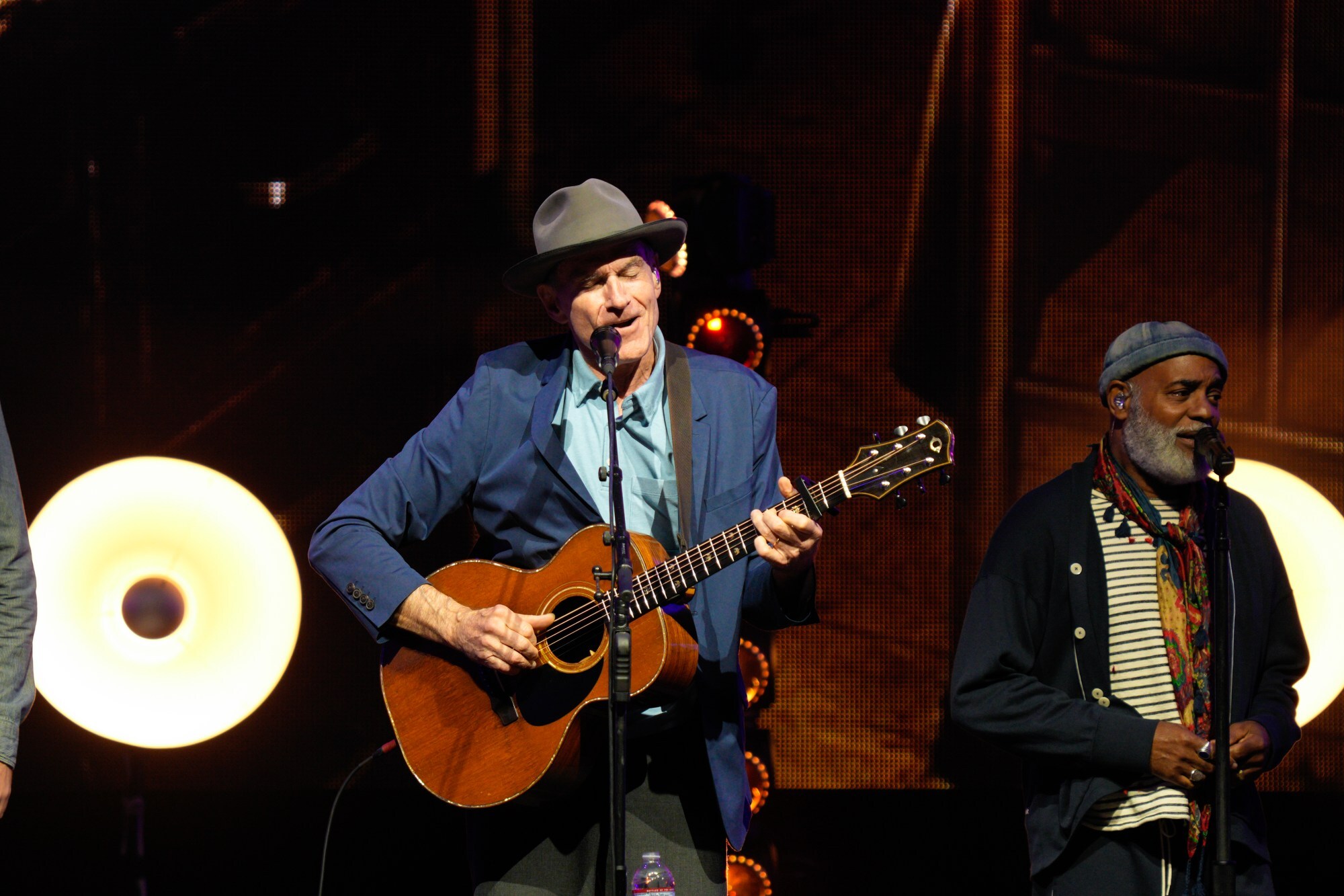 James Taylor shines anew at San Diego concert filled with welcome surprises