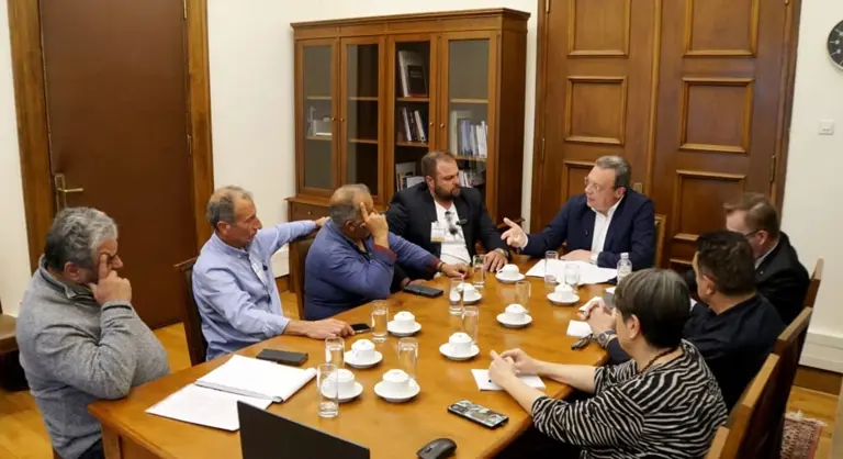 Φάμελλος: Η κυβέρνηση ούτε θέλει ούτε μπορεί να λύσει τα προβλήματα των ...