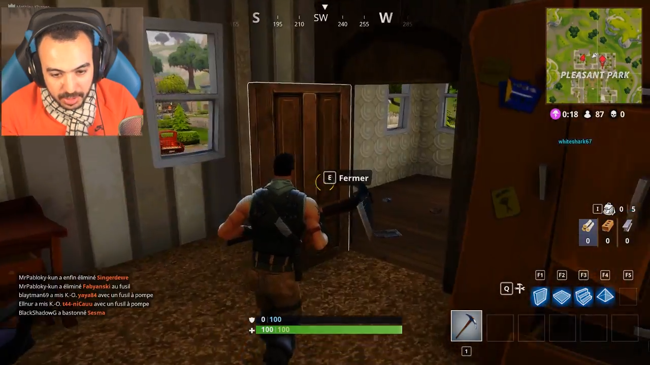 Cette vidéo montre la découverte d’une arme légendaire rare, un moment ...