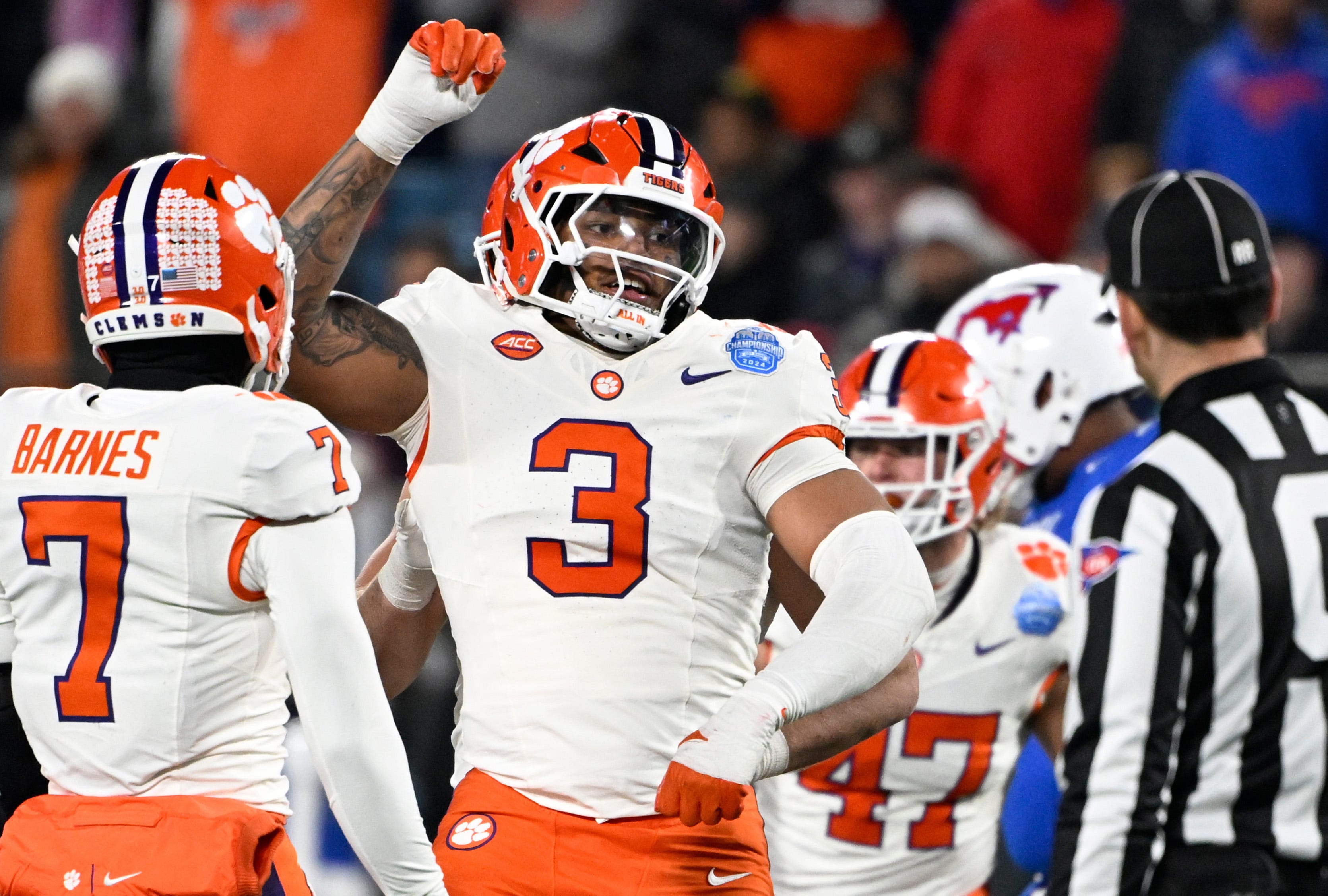 CBS Sports names former Clemson edge TJ Parker breakout candidate
