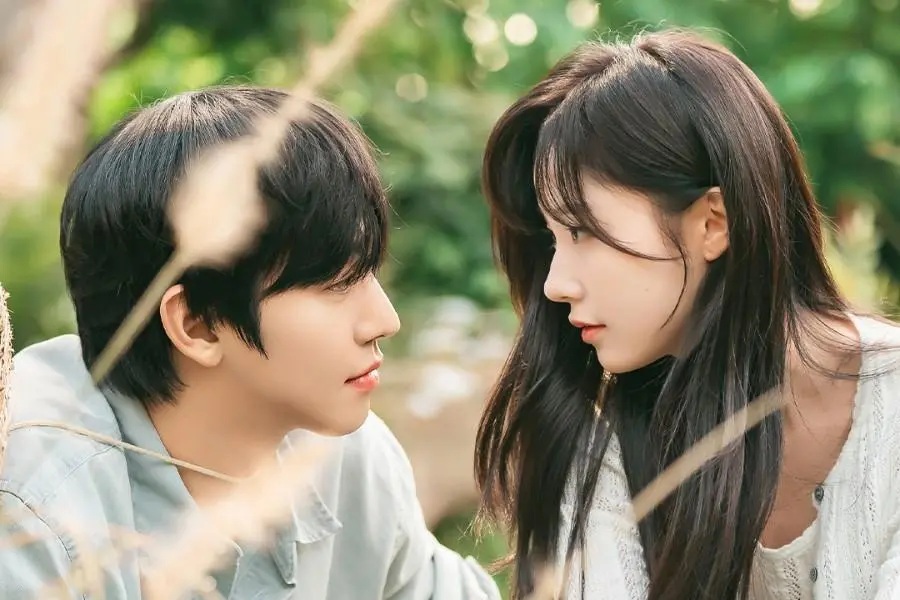Ahn Hyo Seop lập thành tích trên Netflix với phim mới