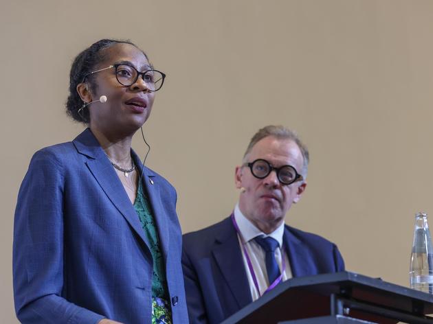 Naomi Beckwith schweigt – die Gründe sind vielschichtig