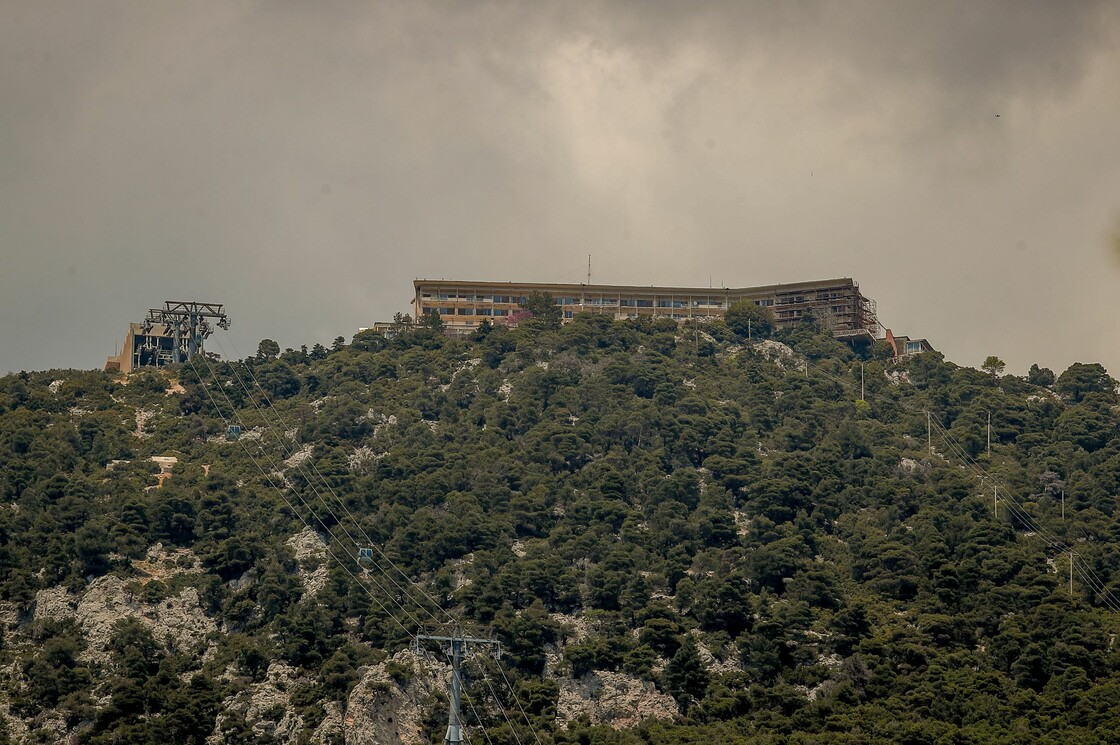Φωτιά στην Πάρνηθα: Νέα ενημέρωση από την Πυροσβεστική