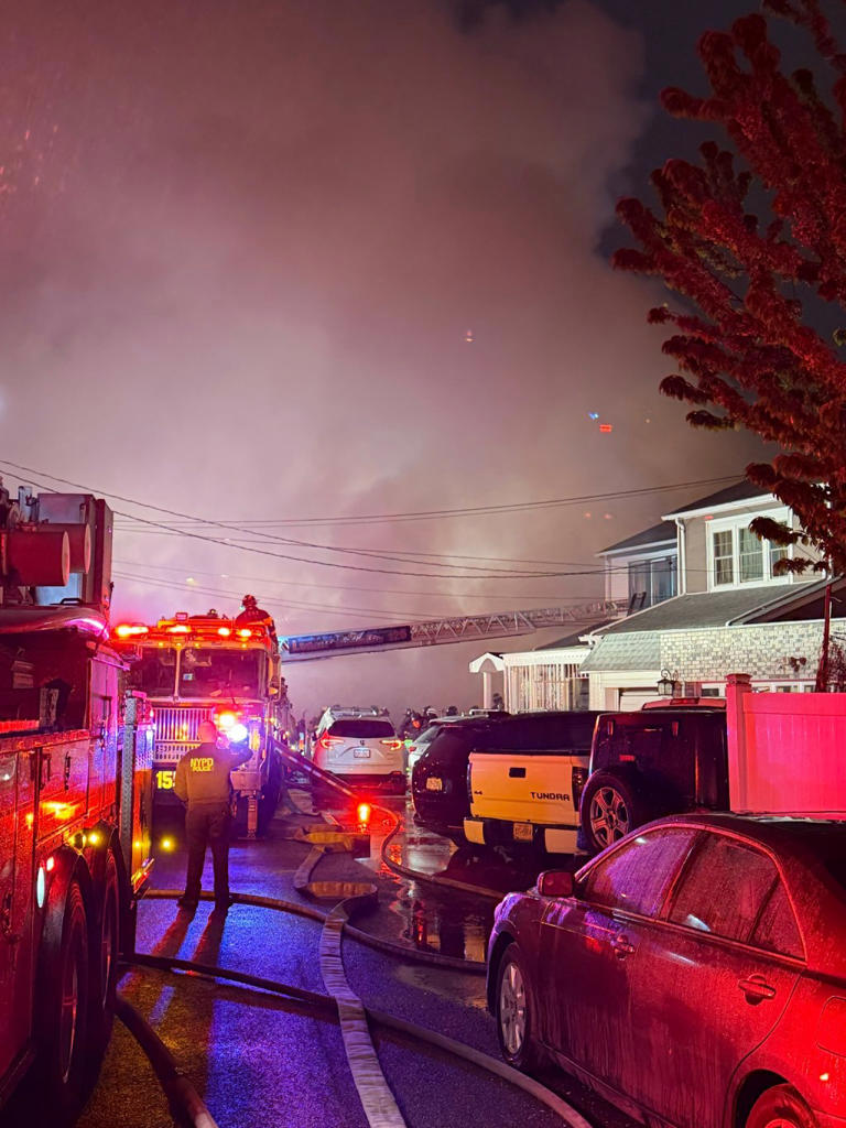 Maniac setting self on fire during domestic dispute sparks massive ...