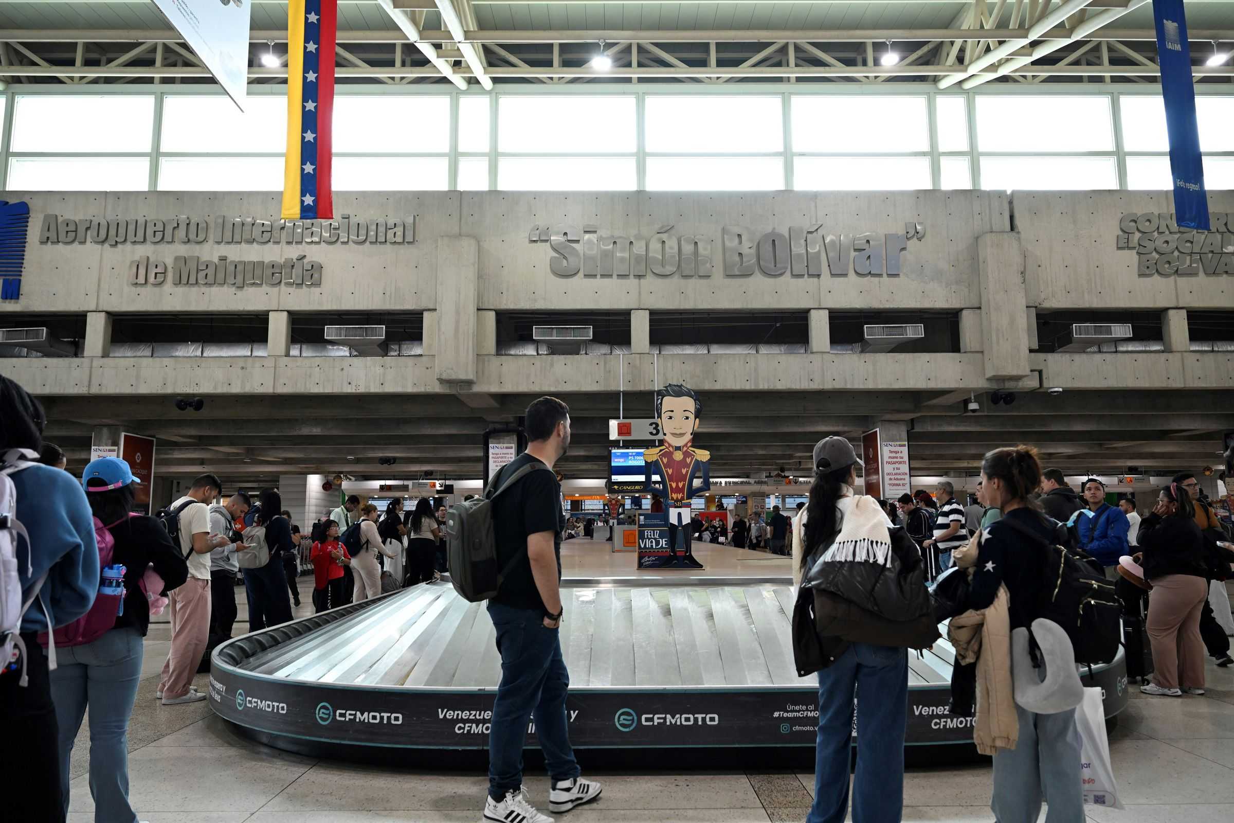 First commercial flight from US to Venezuela will take off after nearly ...