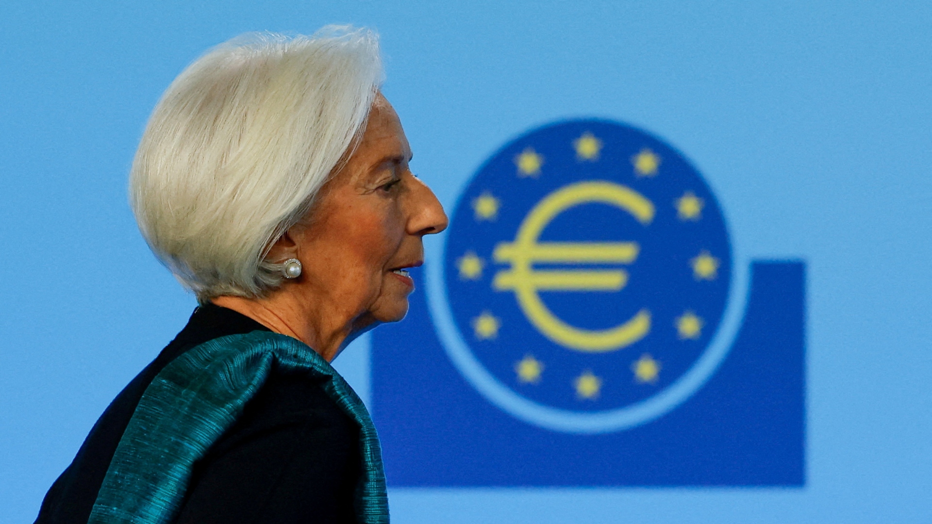 Αμετάβλητα τα επιτόκια από την ΕΚΤ