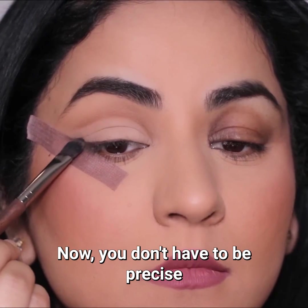 Easy tape trick for winged liner