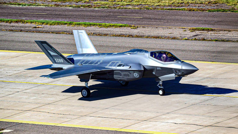 How the F-35's automated departure resistance system prevents spins for ...