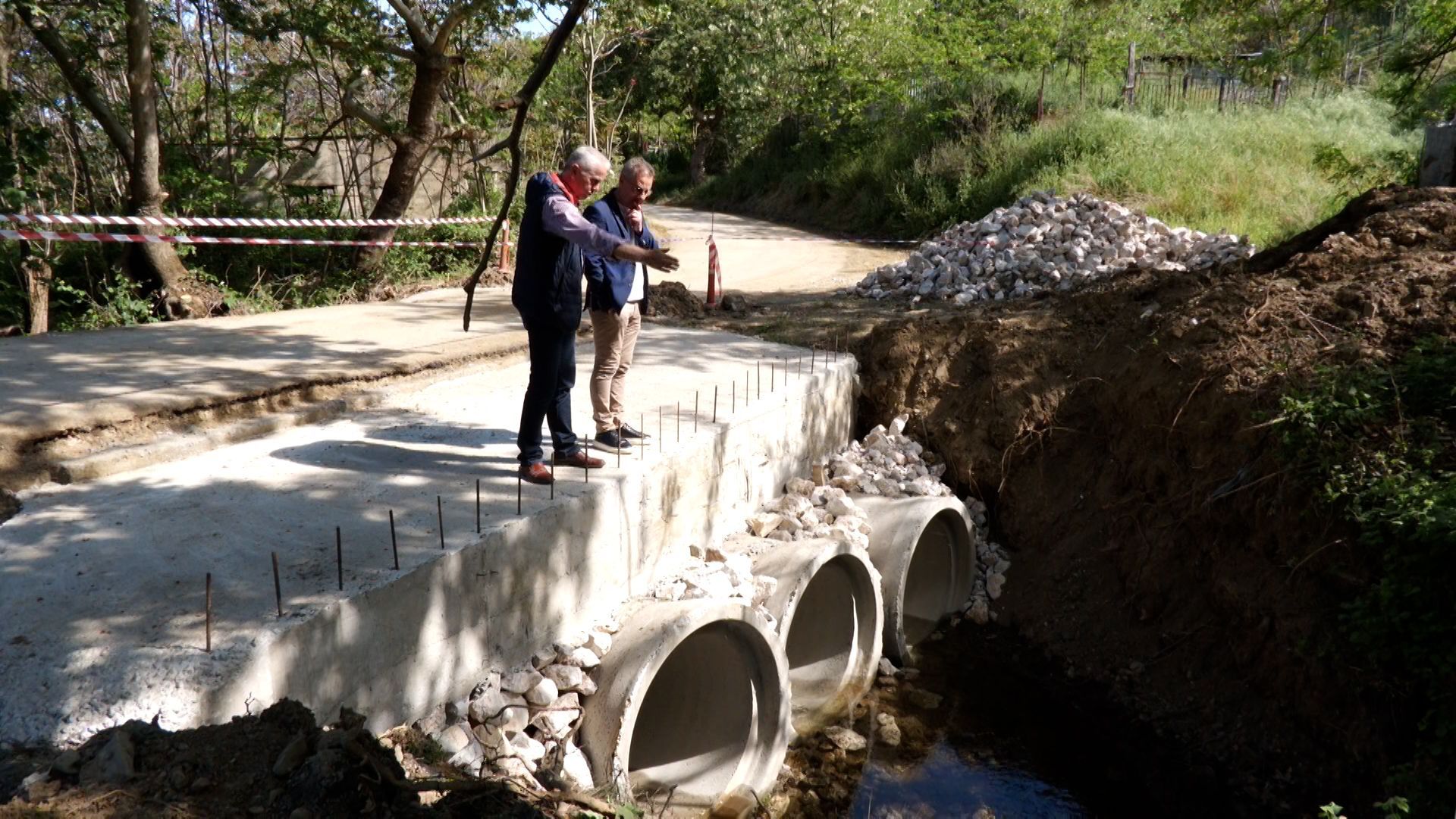 Αλίαρτος: Τρεις γέφυρες και αγροτική οδοποιία για τους αγρότες και τους ...