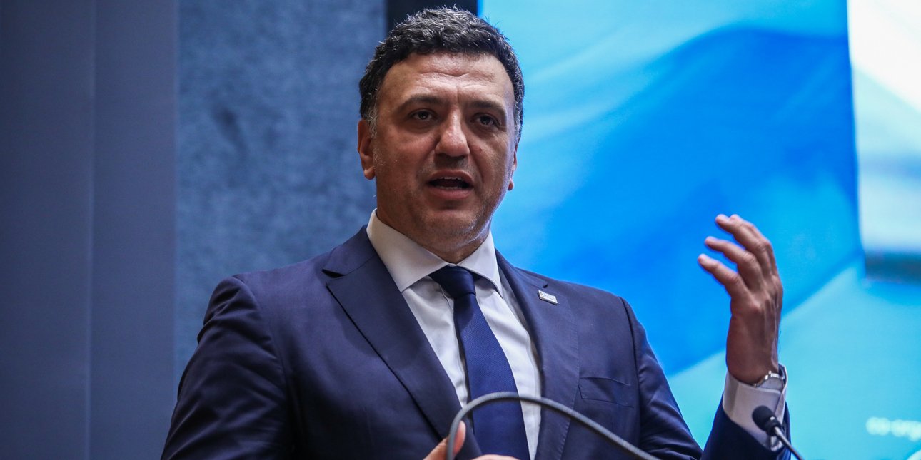 Κικίλιας για ναυτιλία και ενεργειακή μετάβαση: Ρεαλιστικές λύσεις που ...