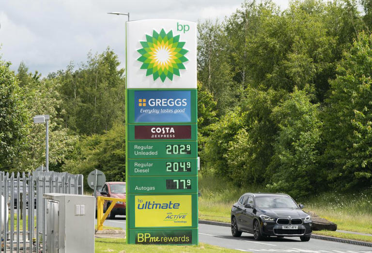 Fuel crisis sees petrol and diesel drivers charged £2billion extra ...