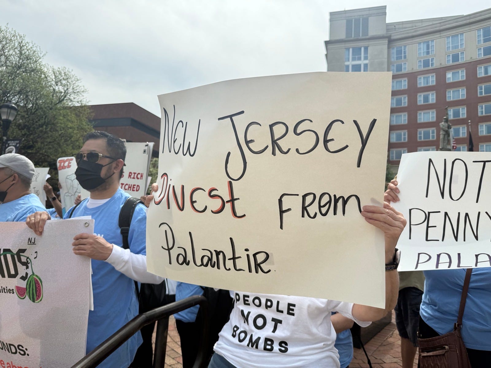 NJ immigrant advocates target firm behind immigrant tracking software