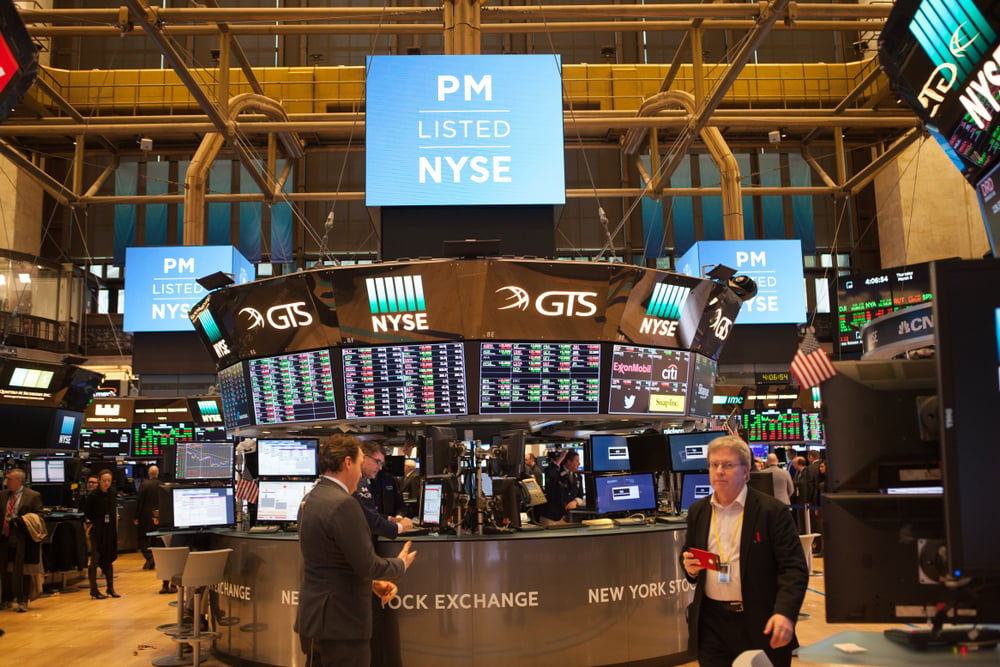 Stock market today: Dow Jones futures drop, Nasdaq gains as Trump ...
