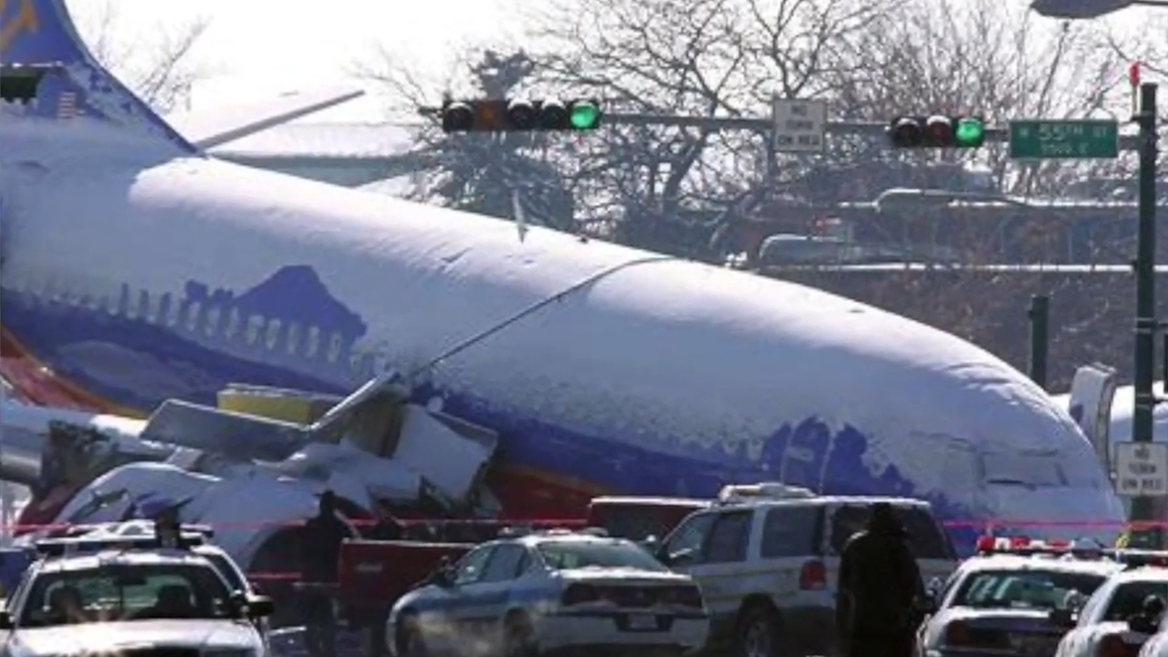 How ice can bring down a 70 ton aircraft in minutes - "Silent killer"