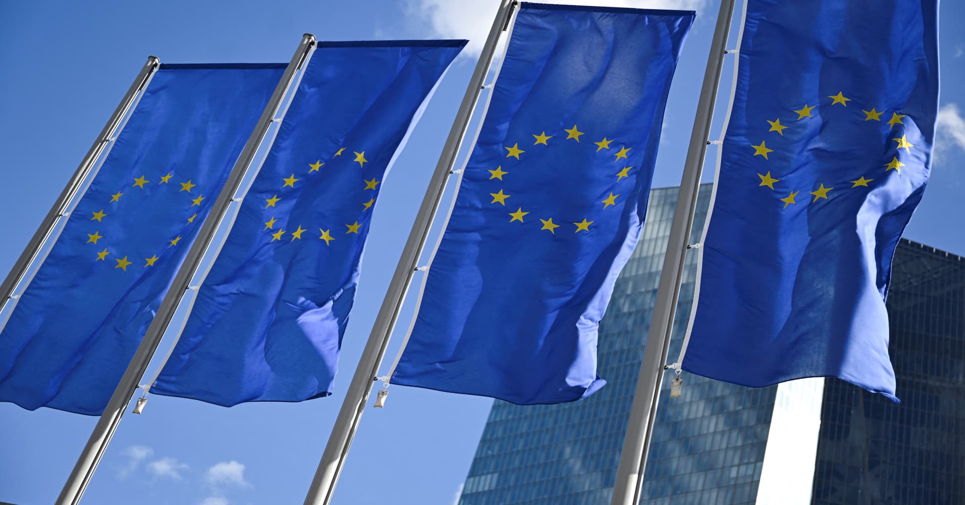 European Central Bank keeps rates on hold in the face of inflation threat