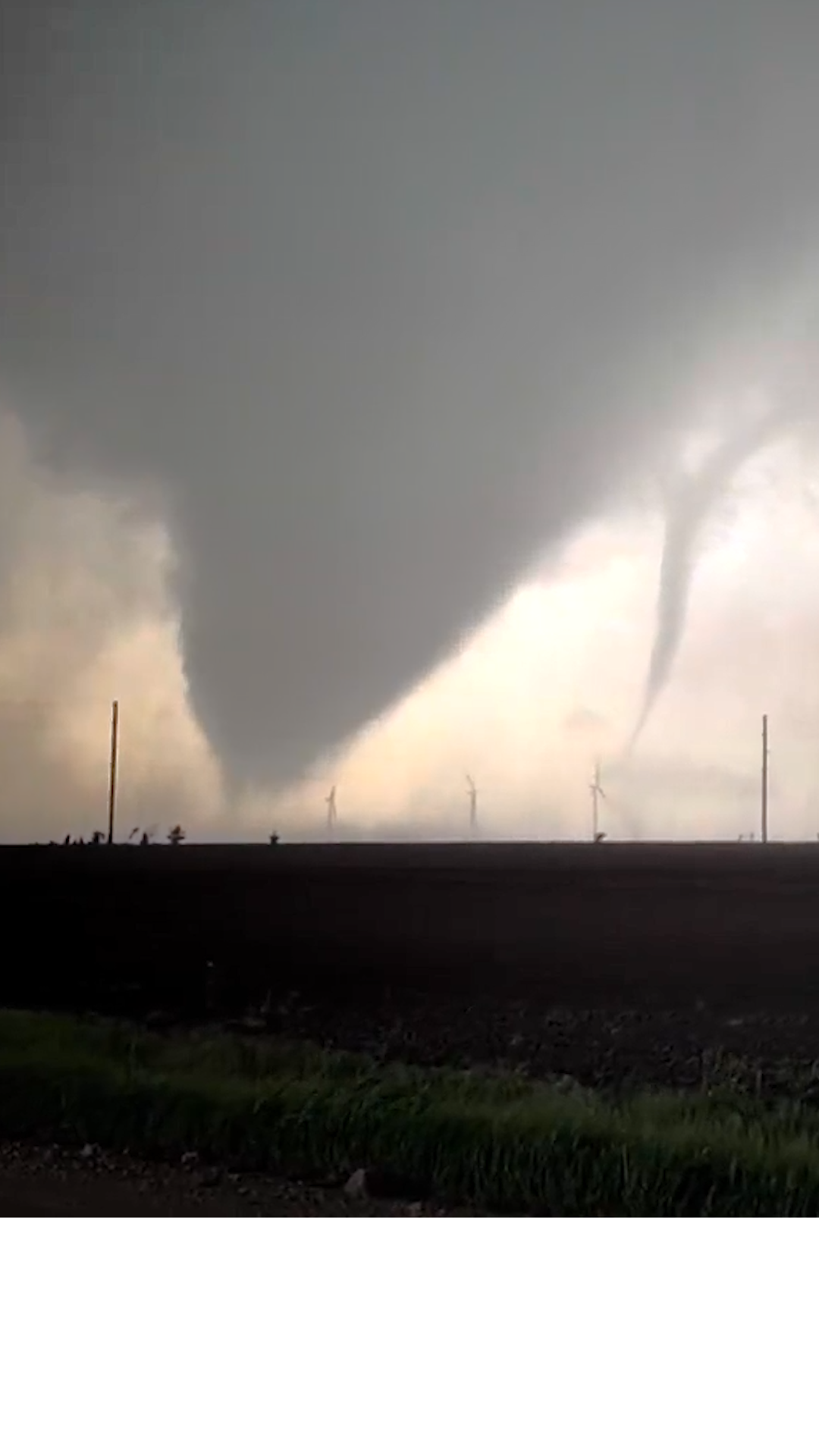 Twin tornadoes in Oklahoma