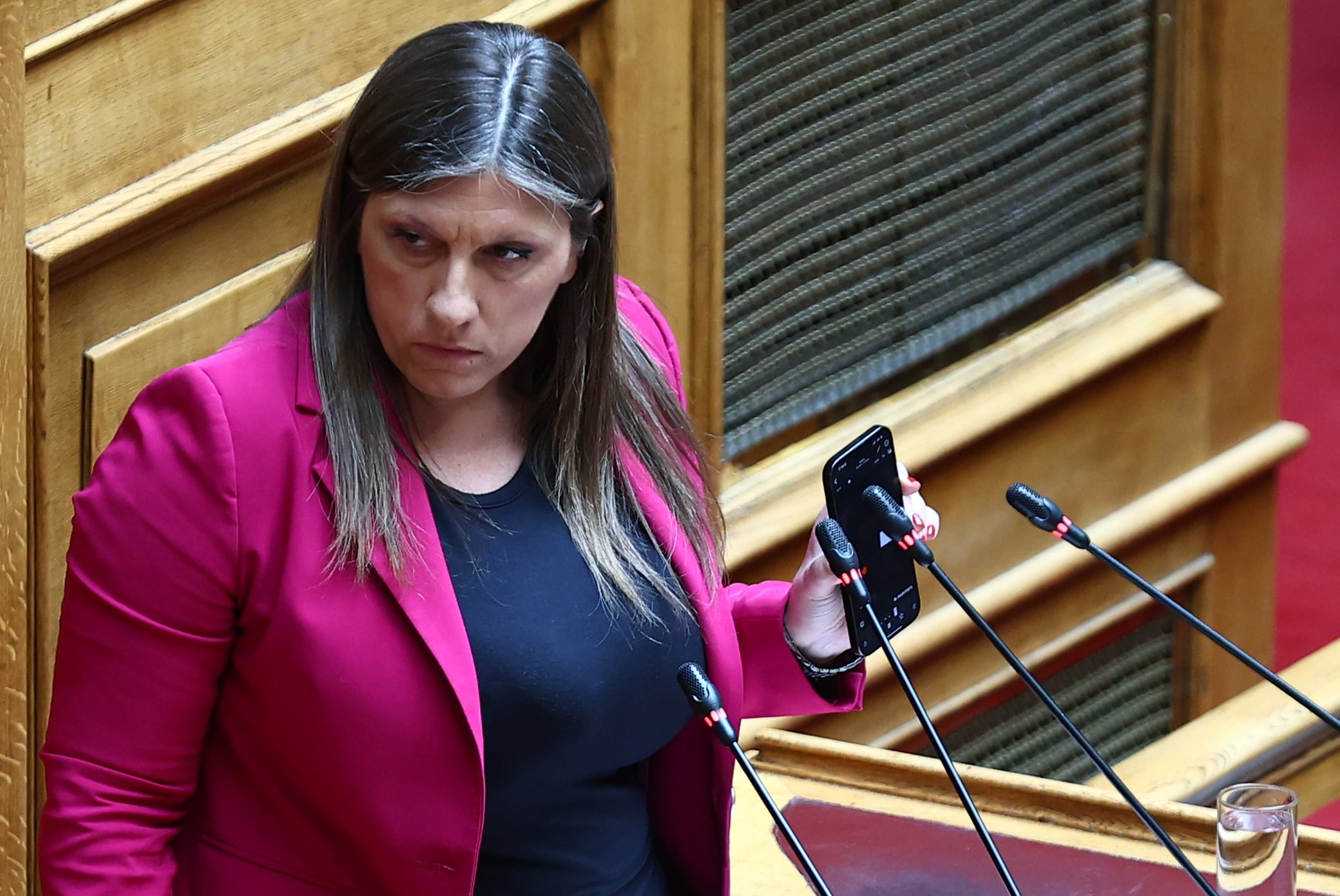 Κωνσταντοπούλου: «Θα προστατέψετε τους ειρηνικούς πολίτες; Θα κάνετε ...
