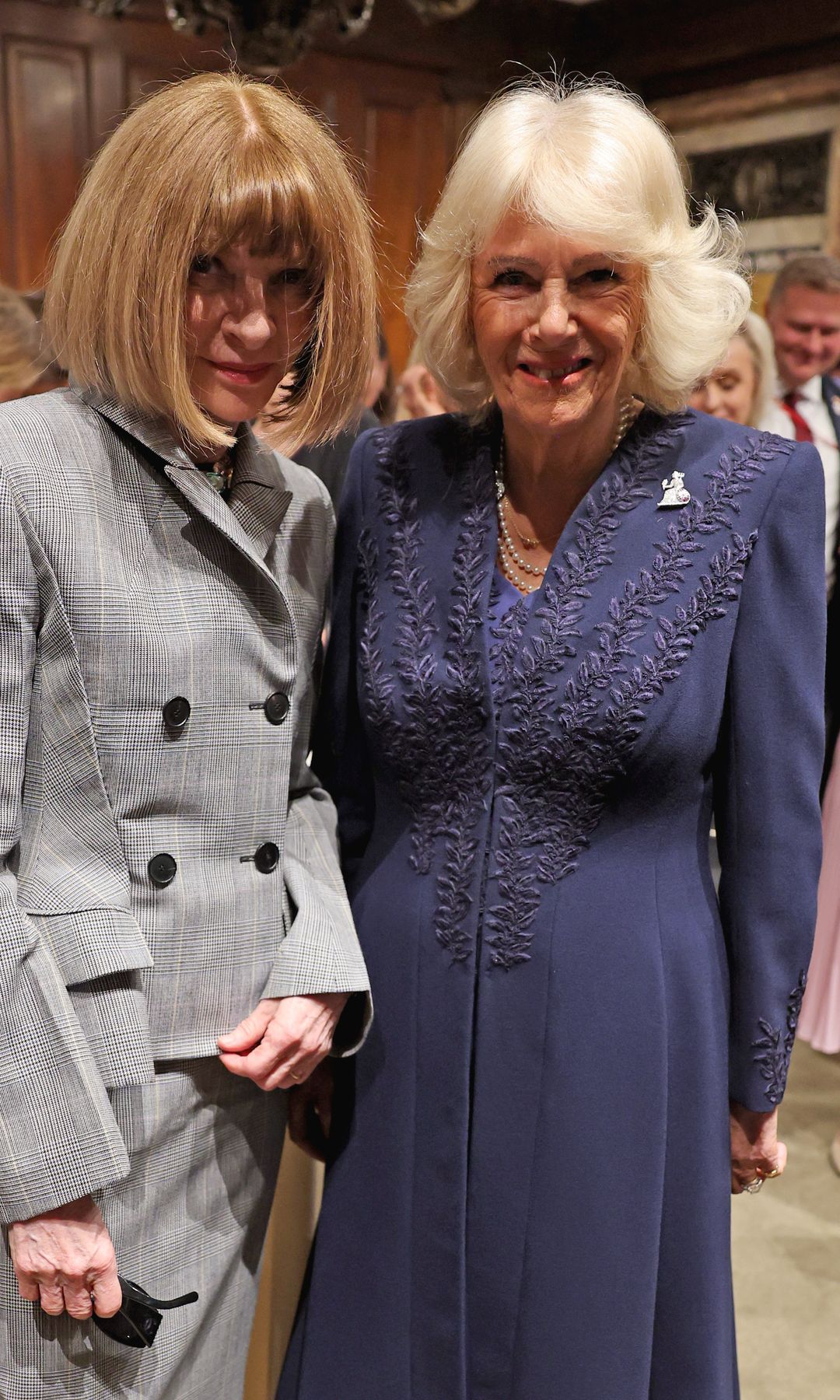 Queen Camilla meets Anna Wintour, Sarah Jessica Parker — and Winnie the ...