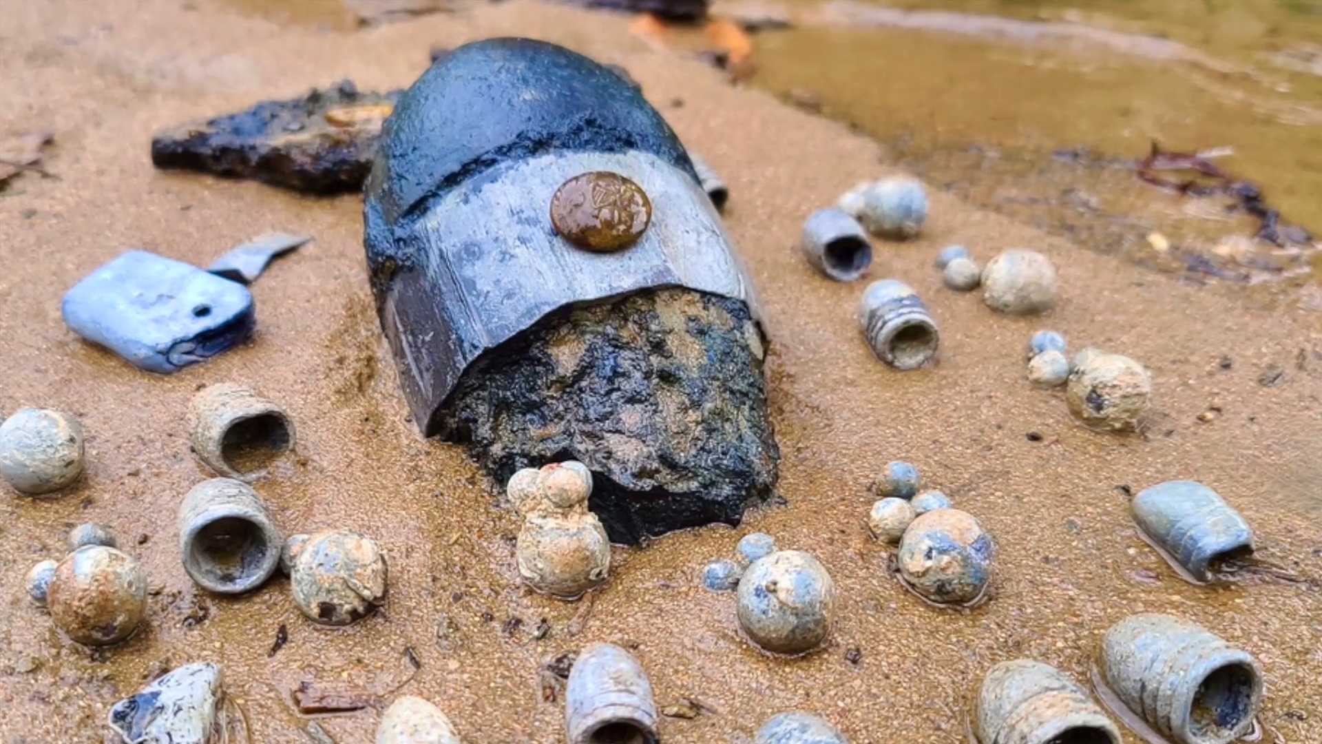 He kept digging through the mud - then a genuine Civil War relic broke ...
