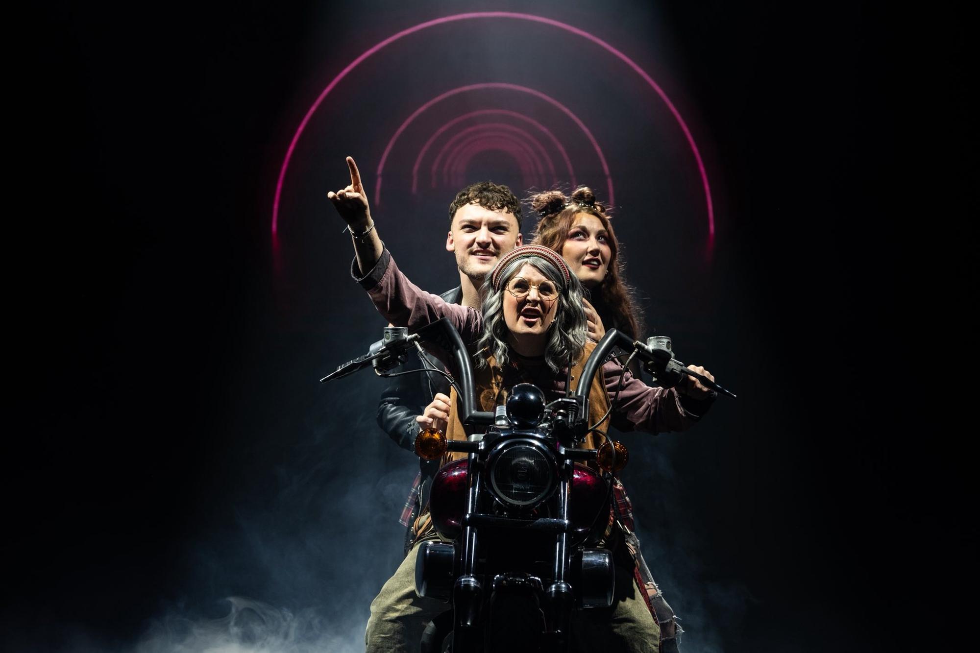 Review: We will rock you, Theatre Royal Wakefield