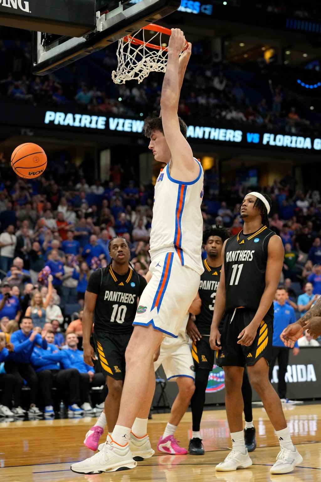 Tallest college basketball player ever Olivier Rioux finds new home ...