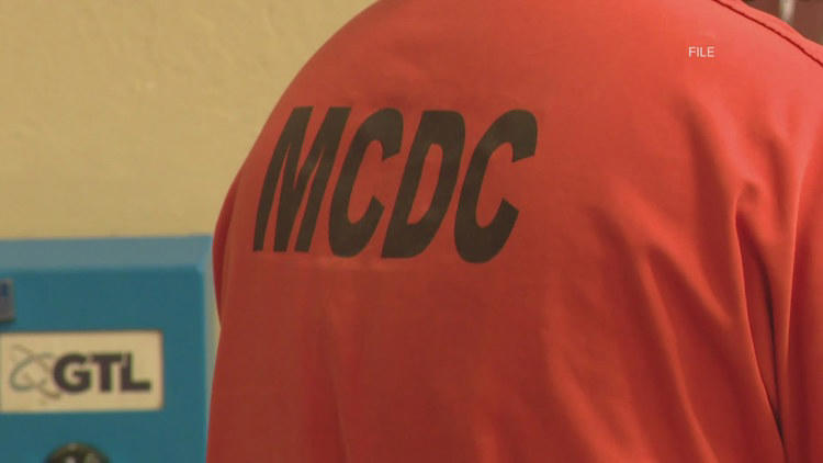 21-year-old dies in Mecklenburg County jail, sheriff's office says