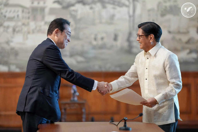Marcos welcomes Japan ex-PM, promotion of renewables upheld