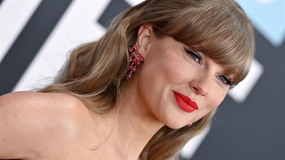 How Taylor Swift is helping her fellow artists make millions in recent ...