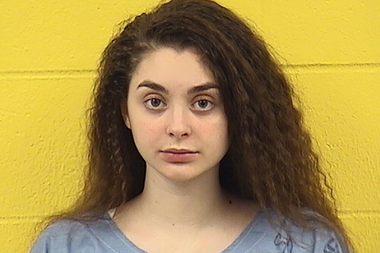 Fellow inmate explains why Mackenzie Shirilla reminded her of Regina ...