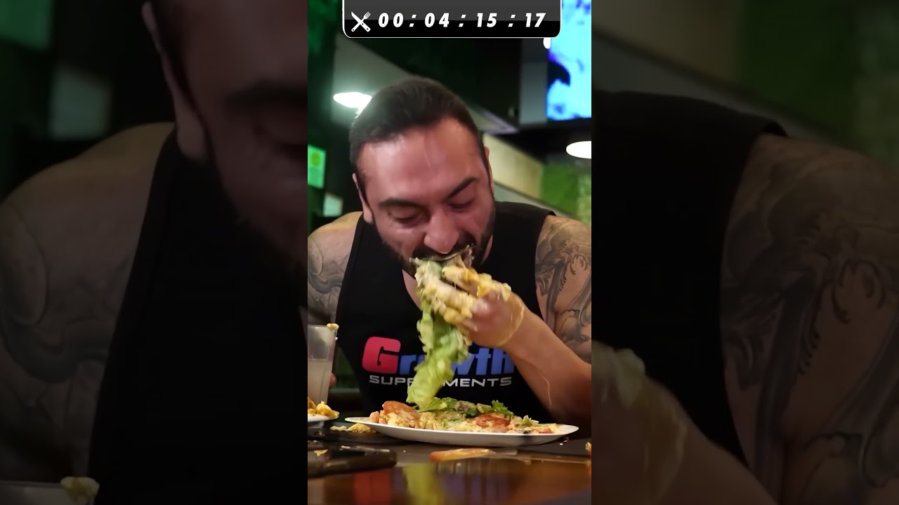 I tried a 2.6kg burger challenge!