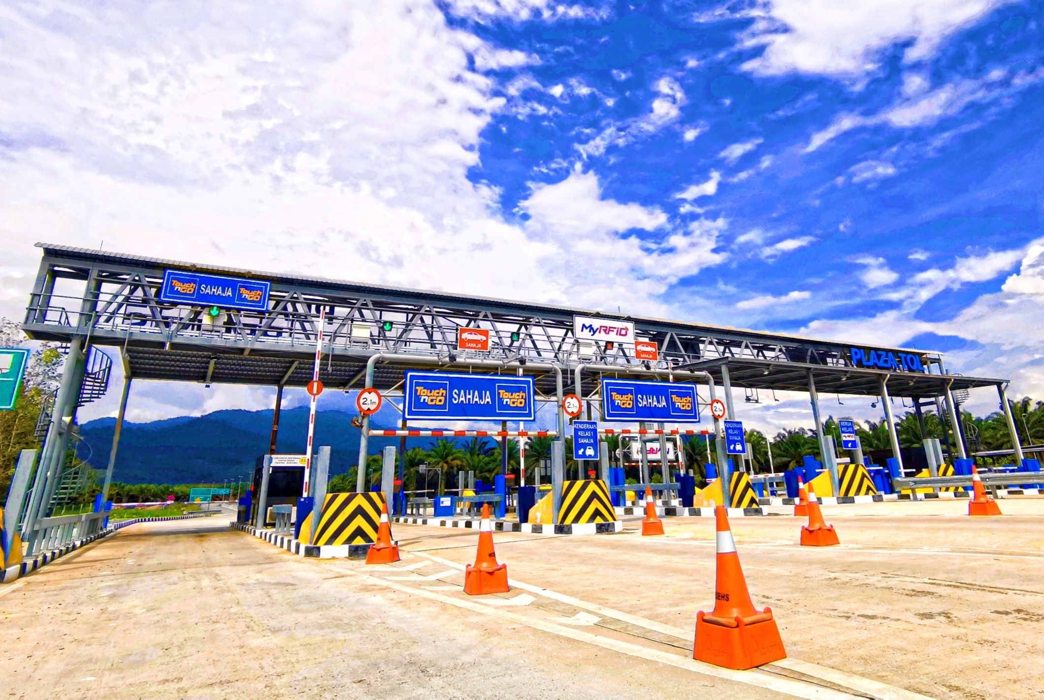 WCE now supports TNG eWallet PayDirect at all toll plazas