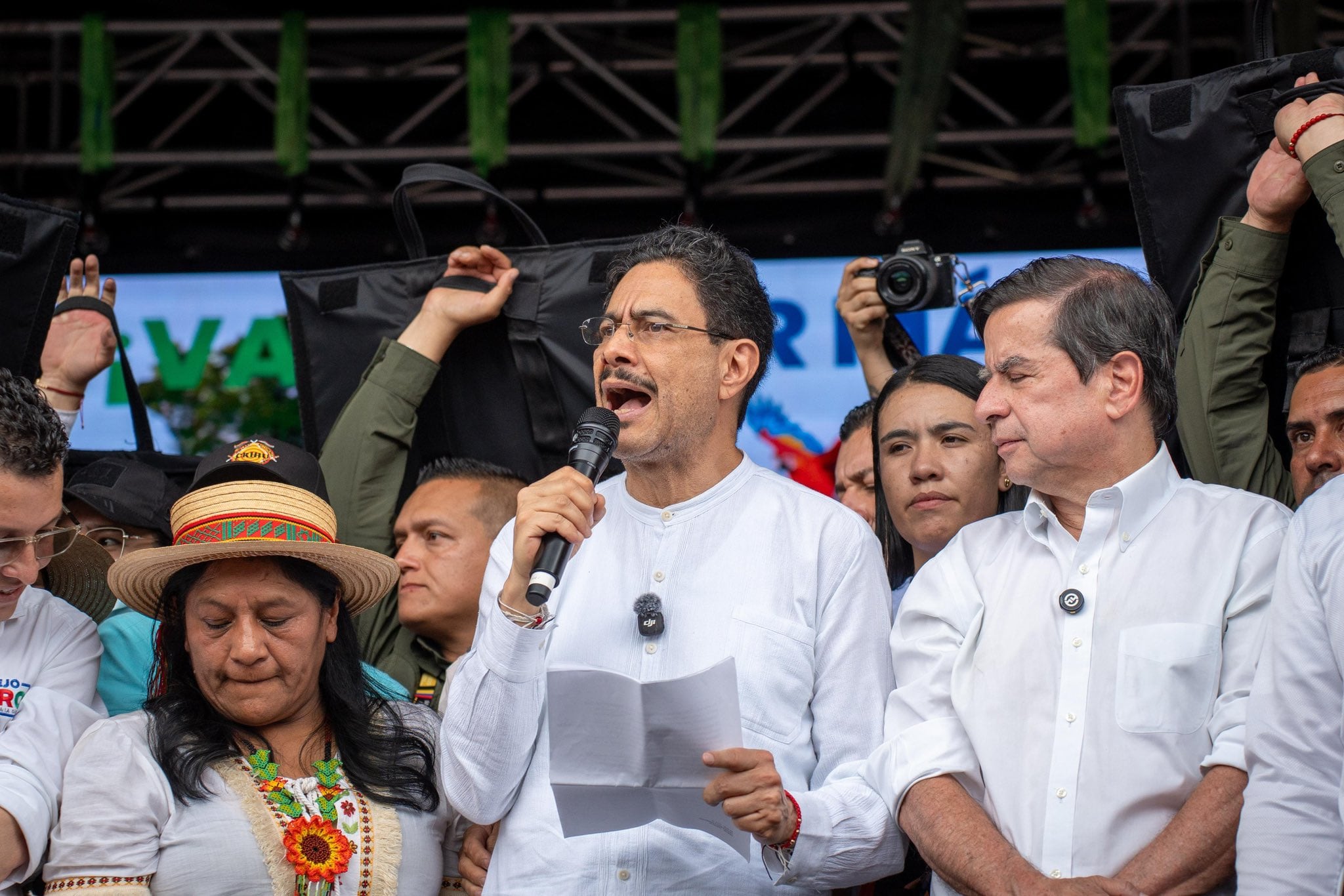 “Mi interlocutor es el pueblo”: Iván Cepeda cierra la posibilidad de ir ...