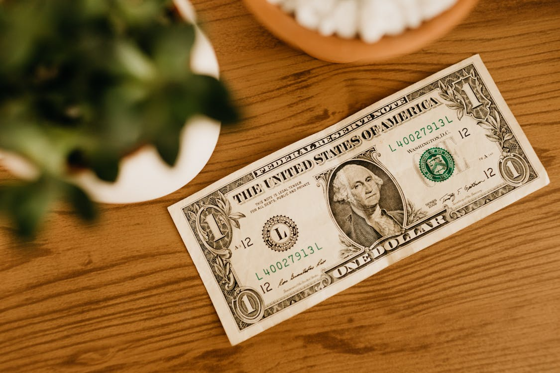These rare $1 bills can be worth thousands, here’s what makes them valuable