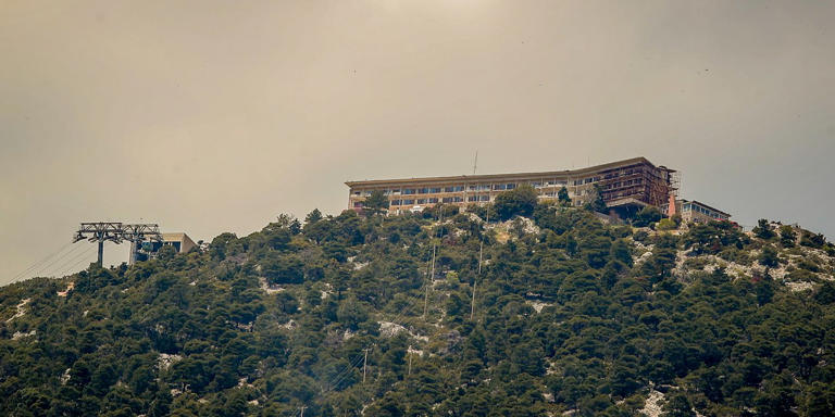 Φωτιά στην Πάρνηθα: Τι εξετάζουν οι αρχές για την πυρκαγιά - Έρευνα του ...