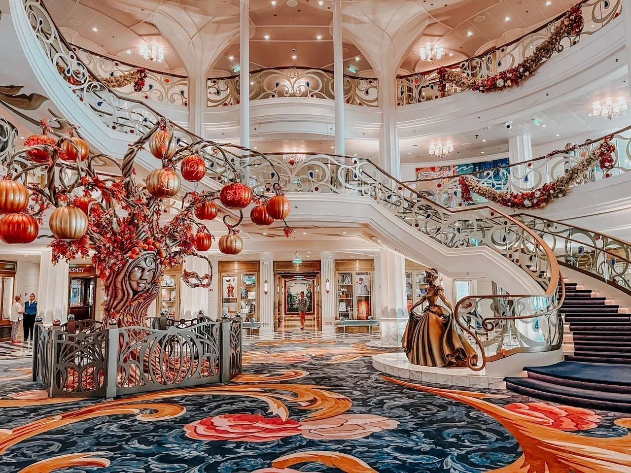 5 must-dos on a Disney Halloween cruise on the high seas