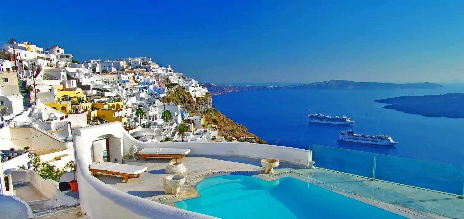 Romantic honeymoon destinations around the world for couples