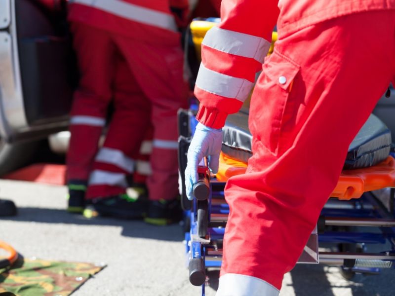 Polizeifahndung Freiburg im Breisgau, 30.04.26: Neuenburg - Mann soll ...