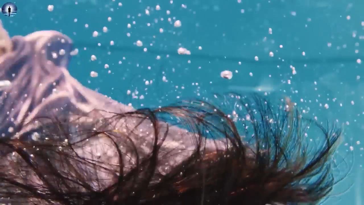 This girl drowned in the ocean – then came back saying she argued with God