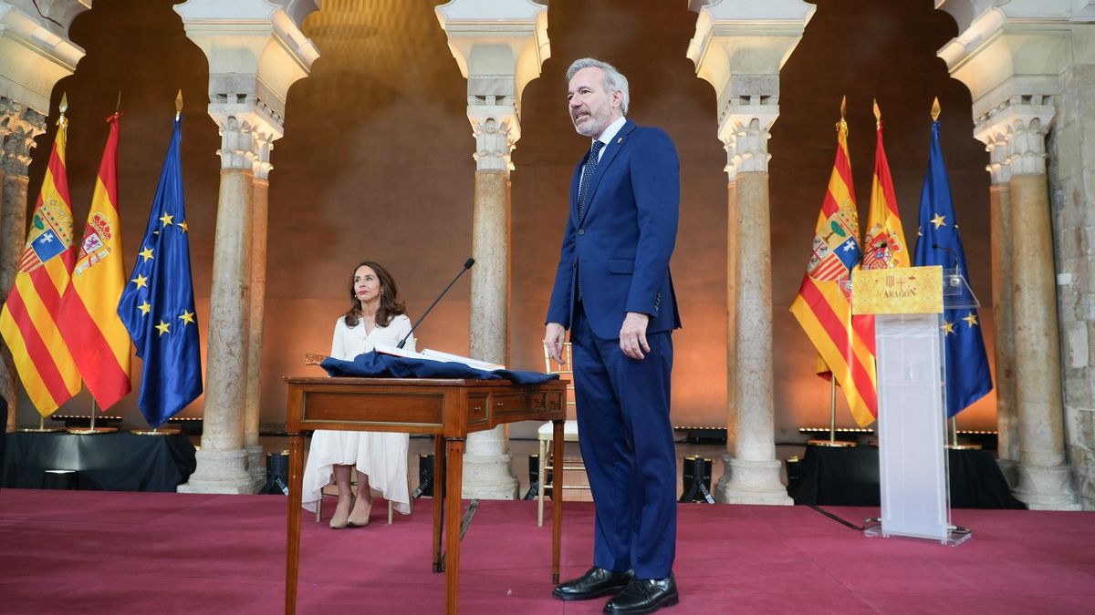 Azcón se acuerda de la oposición en su toma de posesión: "Respetar el ...