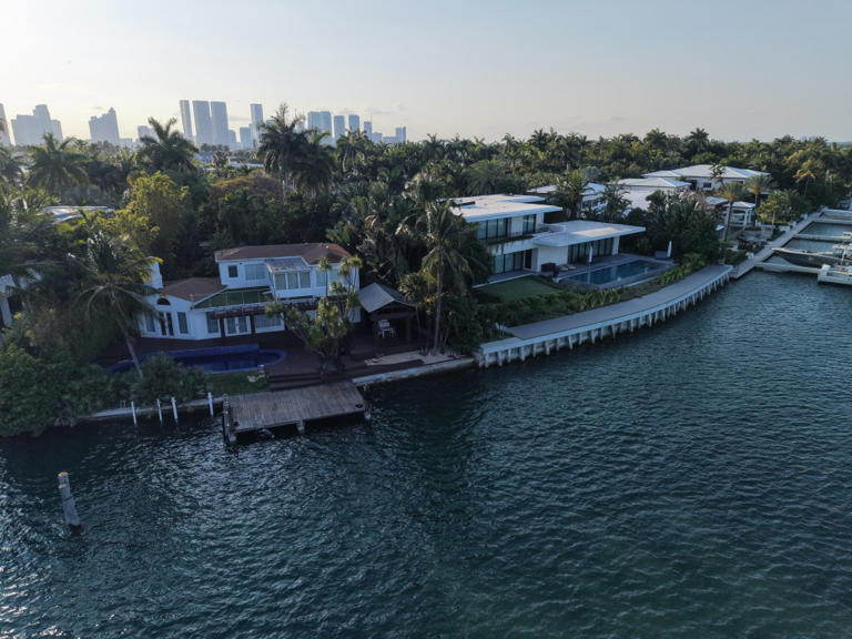 Palantir’s Alex Karp is assembling a $75M compound in Miami Beach ...