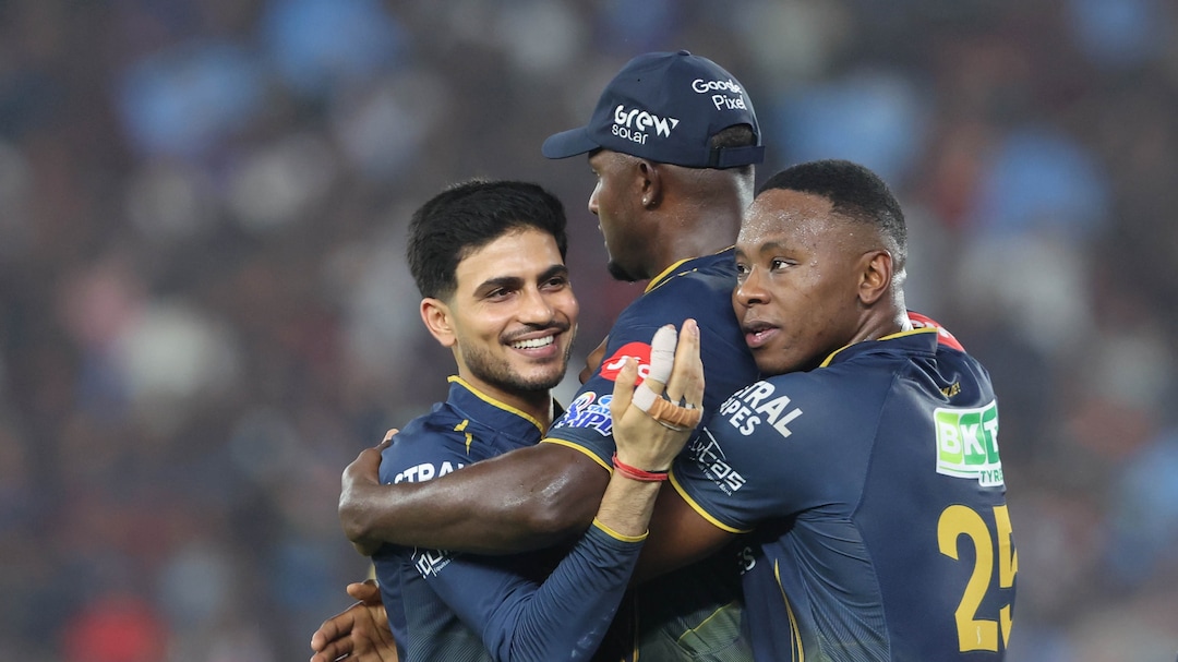 IPL 2026: Virat Kohli loses his cool after Jason Holder's low catch ...