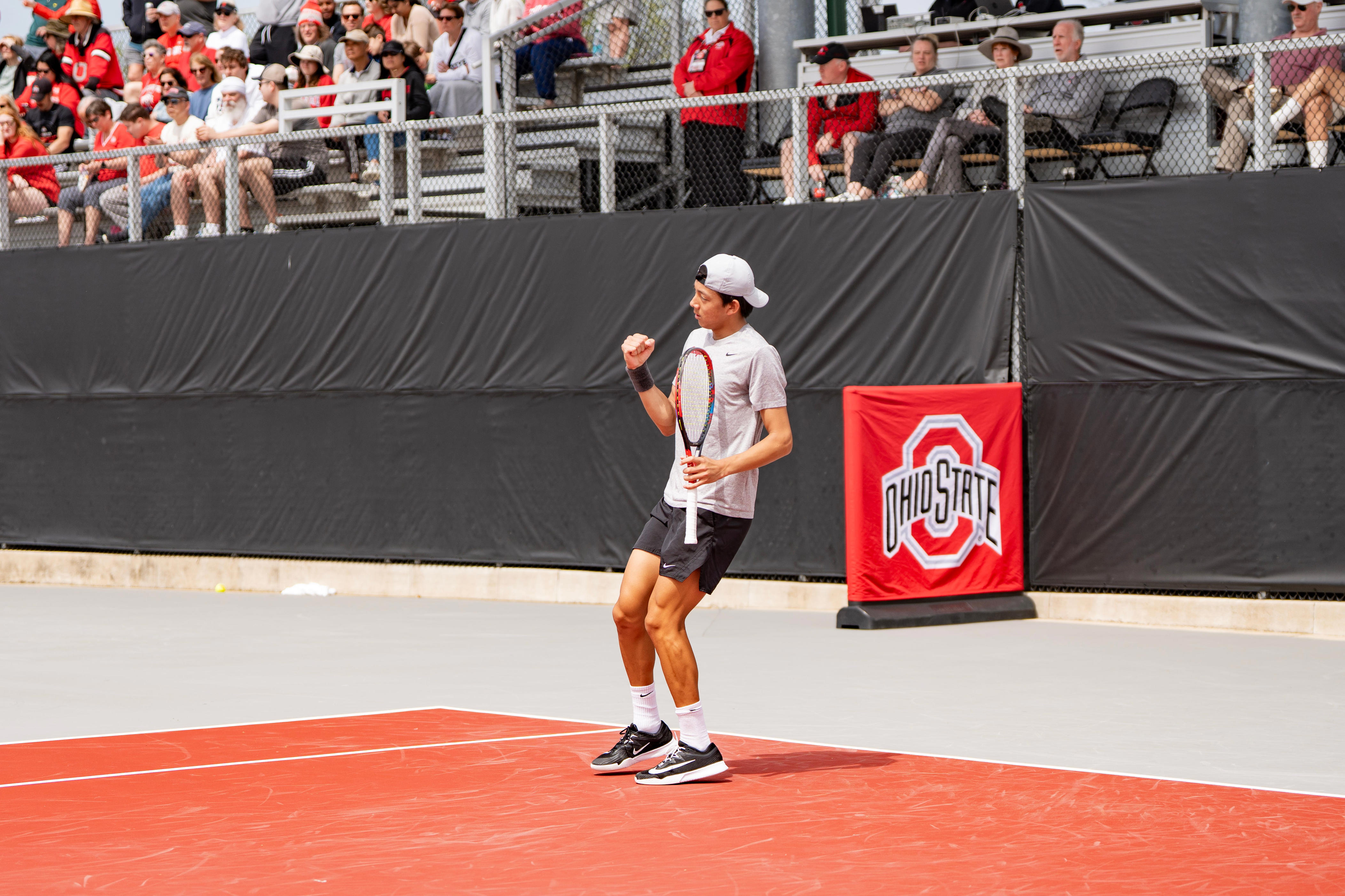 Ohio State men sweep Buffalo in 1st round of NCAA tennis tournament