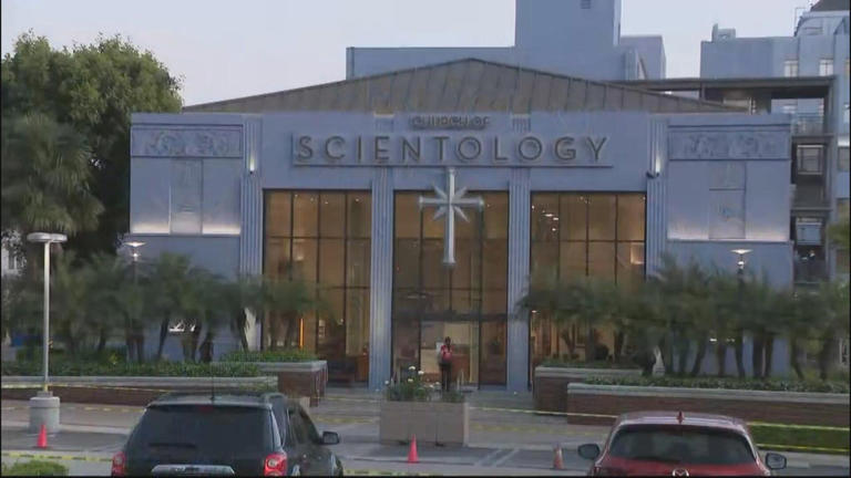 Scientology "speed running" trend prompts church to remove door handles ...