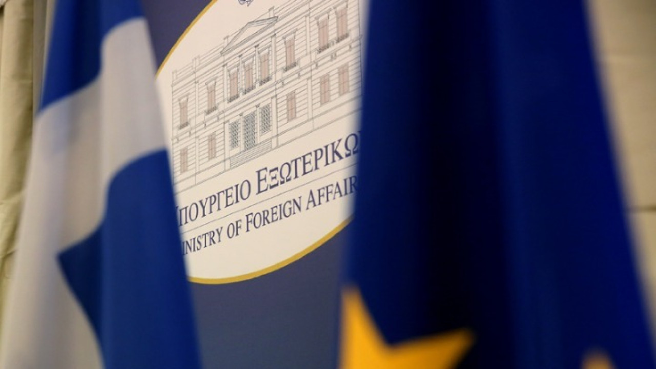 Αθήνα: Αναλάβαμε για ανθρωπιστικούς λόγους να υποδεχθούμε στο εδάφός ...