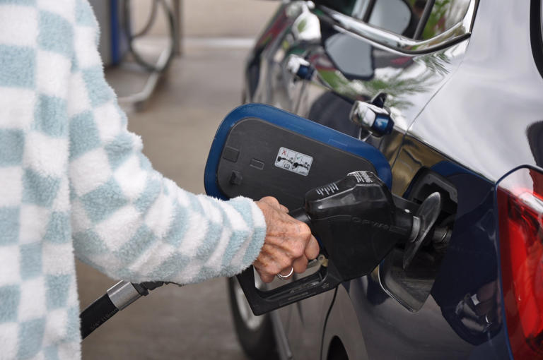 'It's going to get to $6 before June.' Drivers react to gas prices