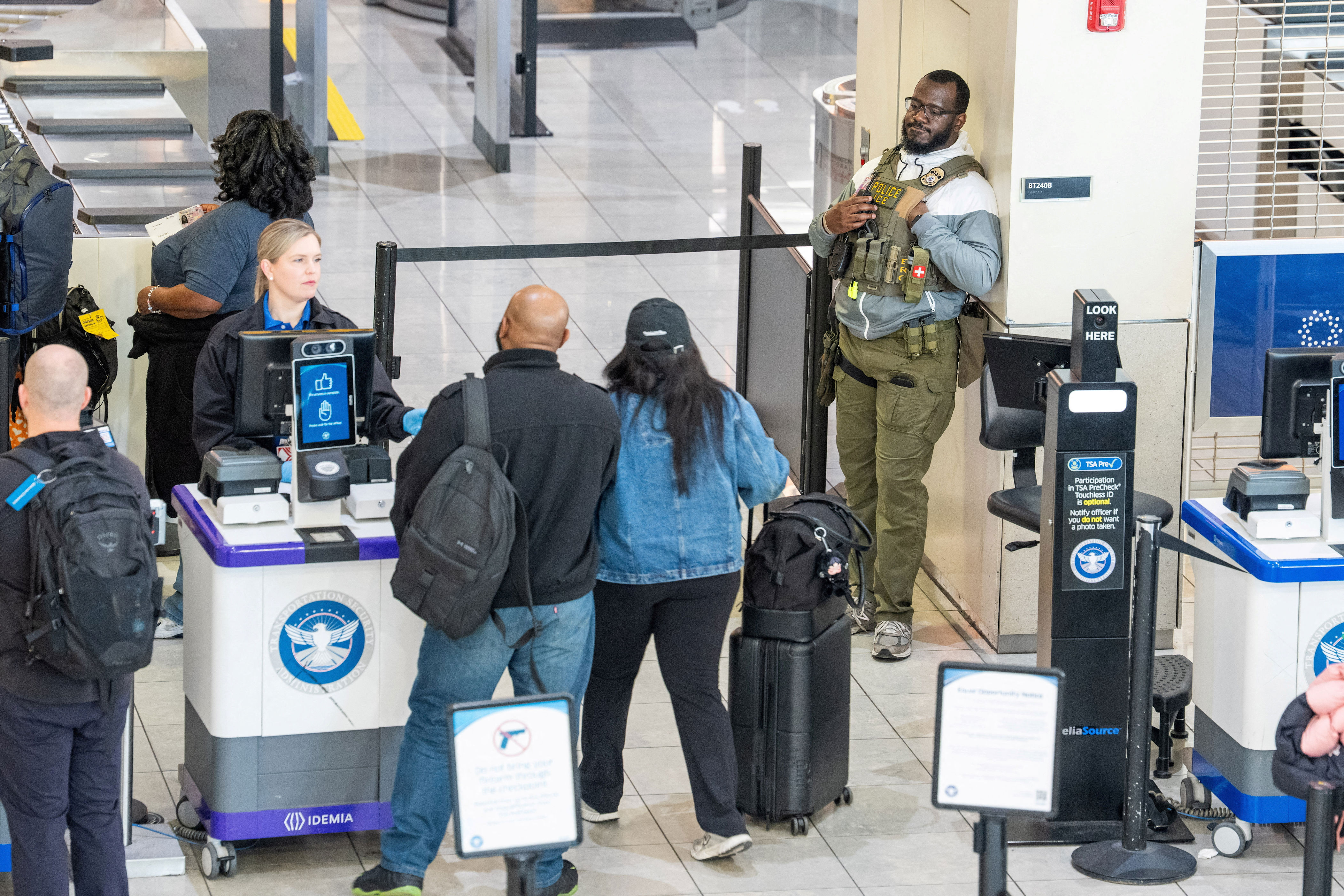 US Congress passes bill to resume funding for DHS and end partial shutdown