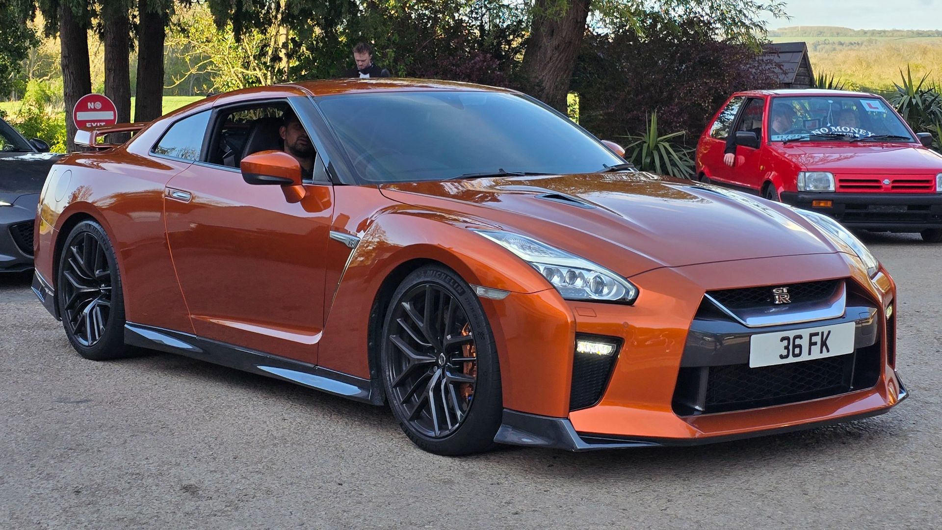 20 speedy cars that make reserved drivers nervous to handle